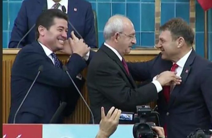 Emekli Tuğamiral Türker Ertürk CHP’ye Geri Döndü – Eren Talha Altun ...